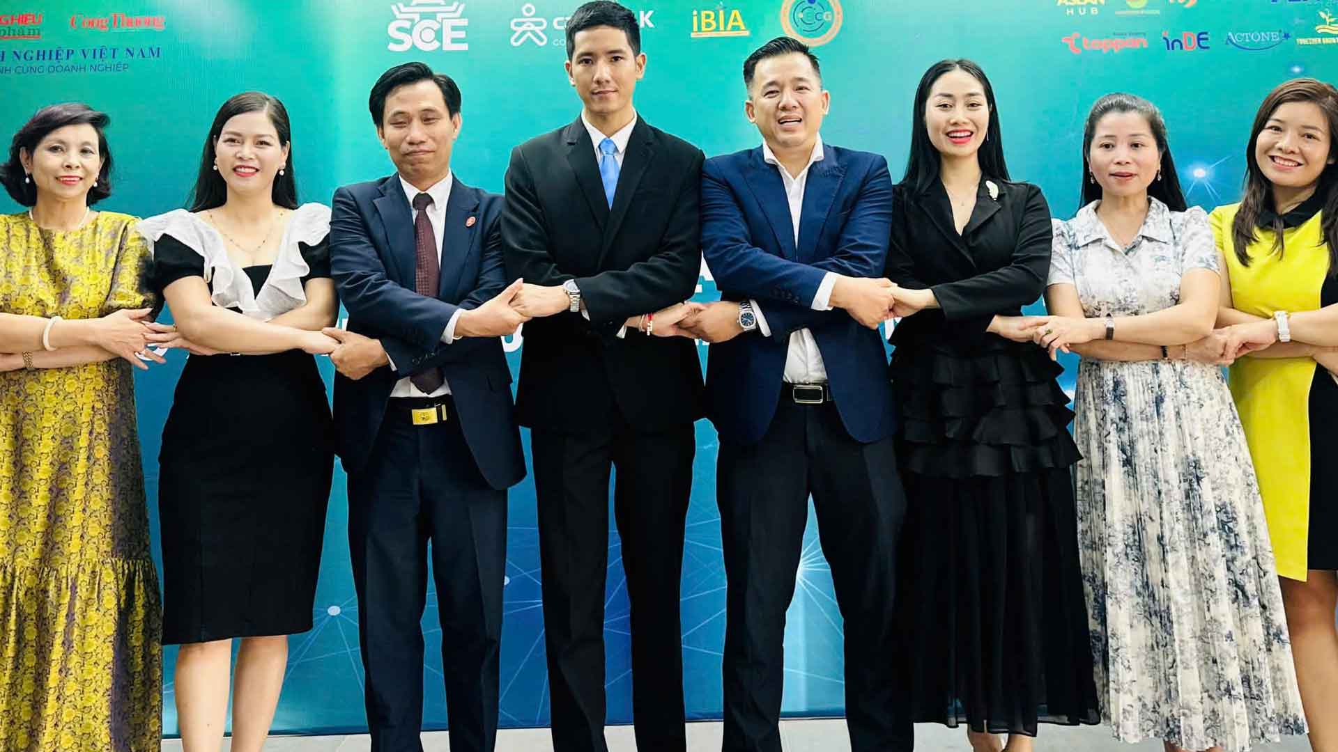 Asean HUB ký kết hợp tác chiến lược với CLB DOANH NHÂN ASEAN | 2024